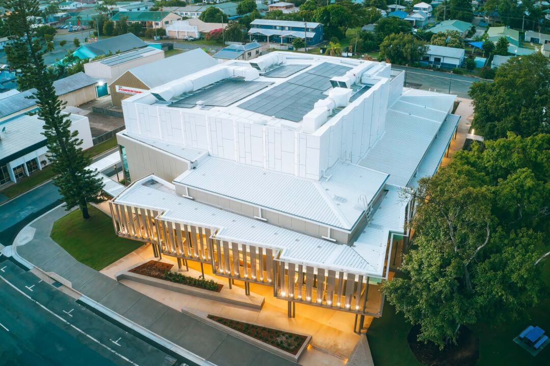 Proserpine Entertainment Centre / Hutchies