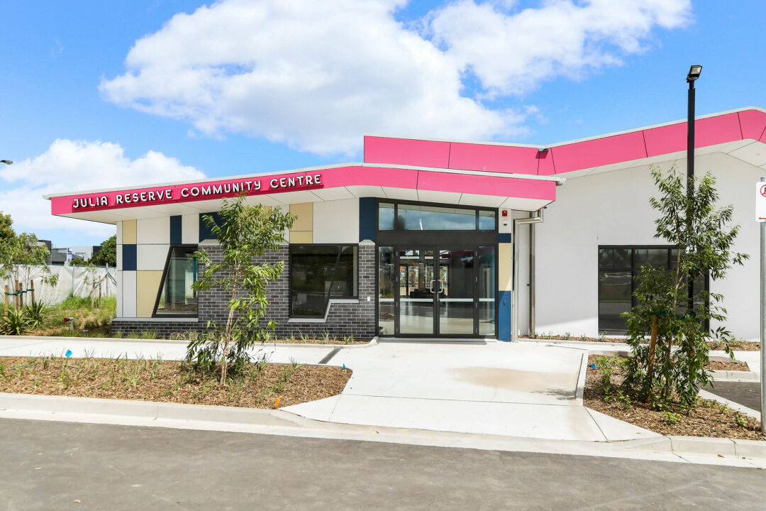 Julia Reserve Community Centre / Hutchies