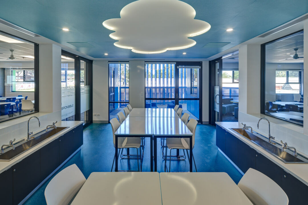 William Stimson Public School / Hutchies