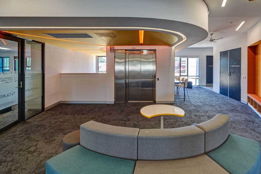 William Stimson Public School / Hutchies