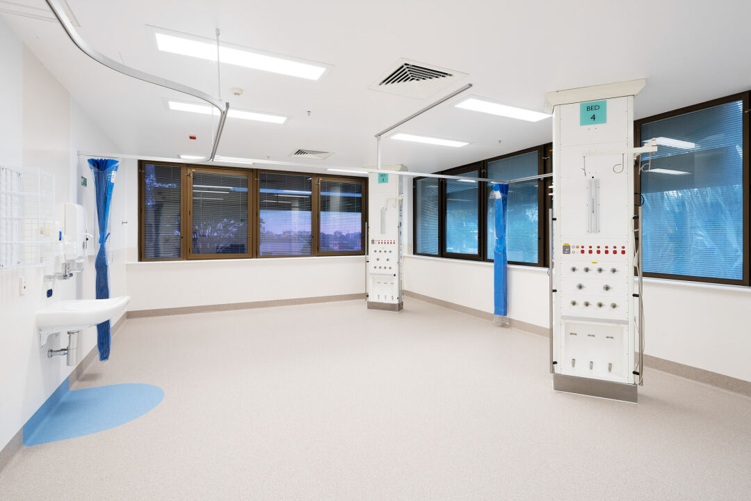 Redcliffe Hospital ICU Refurbishment / Hutchies
