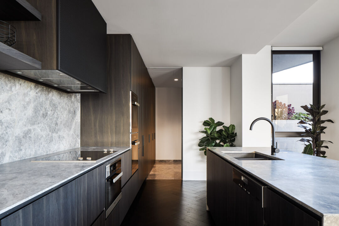 Chester & Ella / Hutchies