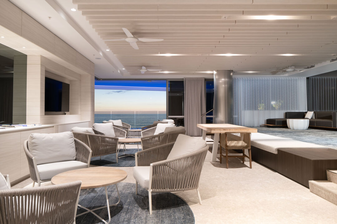 Northcliffe Residences / Hutchies