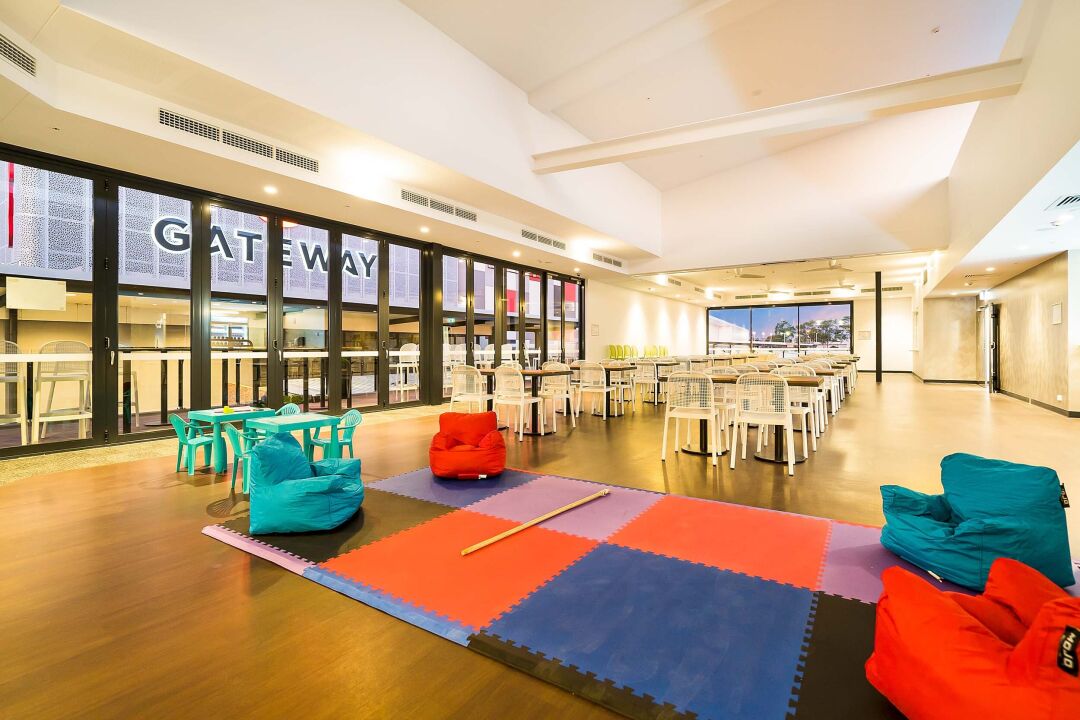 The Landmark @ Gateway / Hutchies