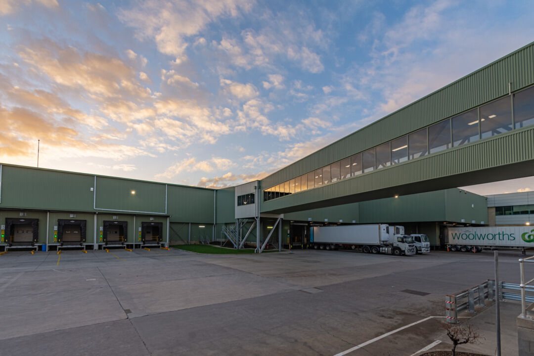 Woolworths Regional Distribution Centre Expansion / Hutchies