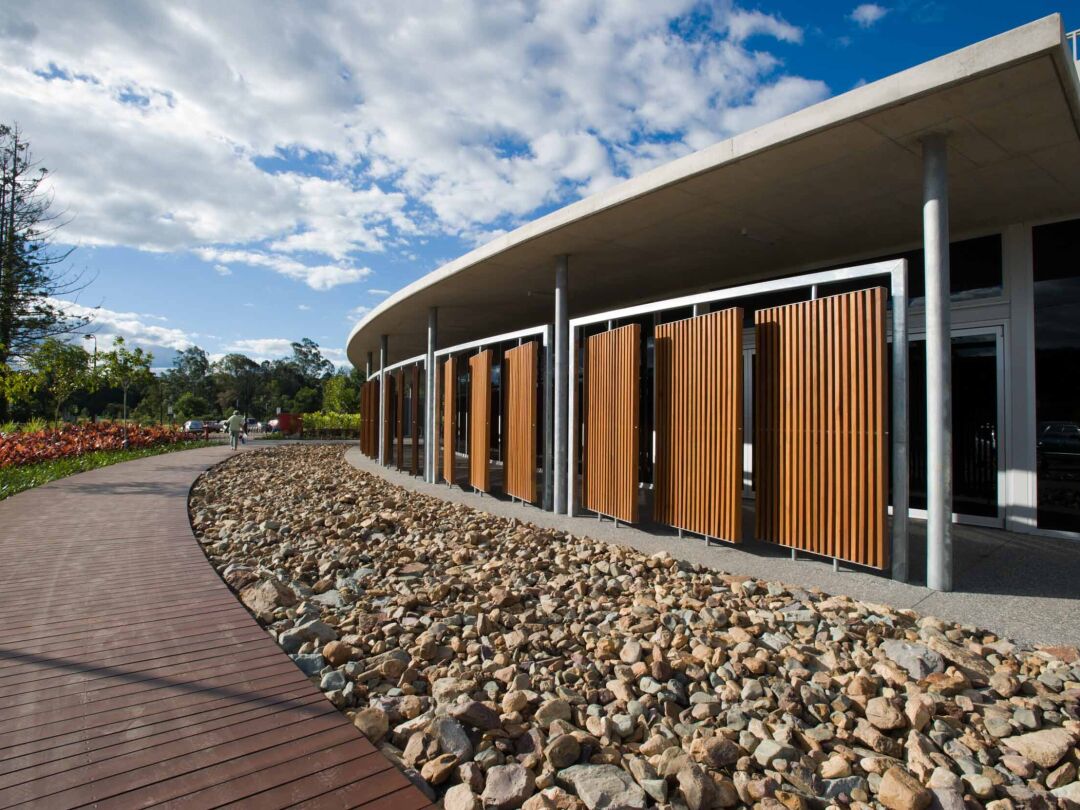 Cooroy Library & Digital Hub / Hutchies