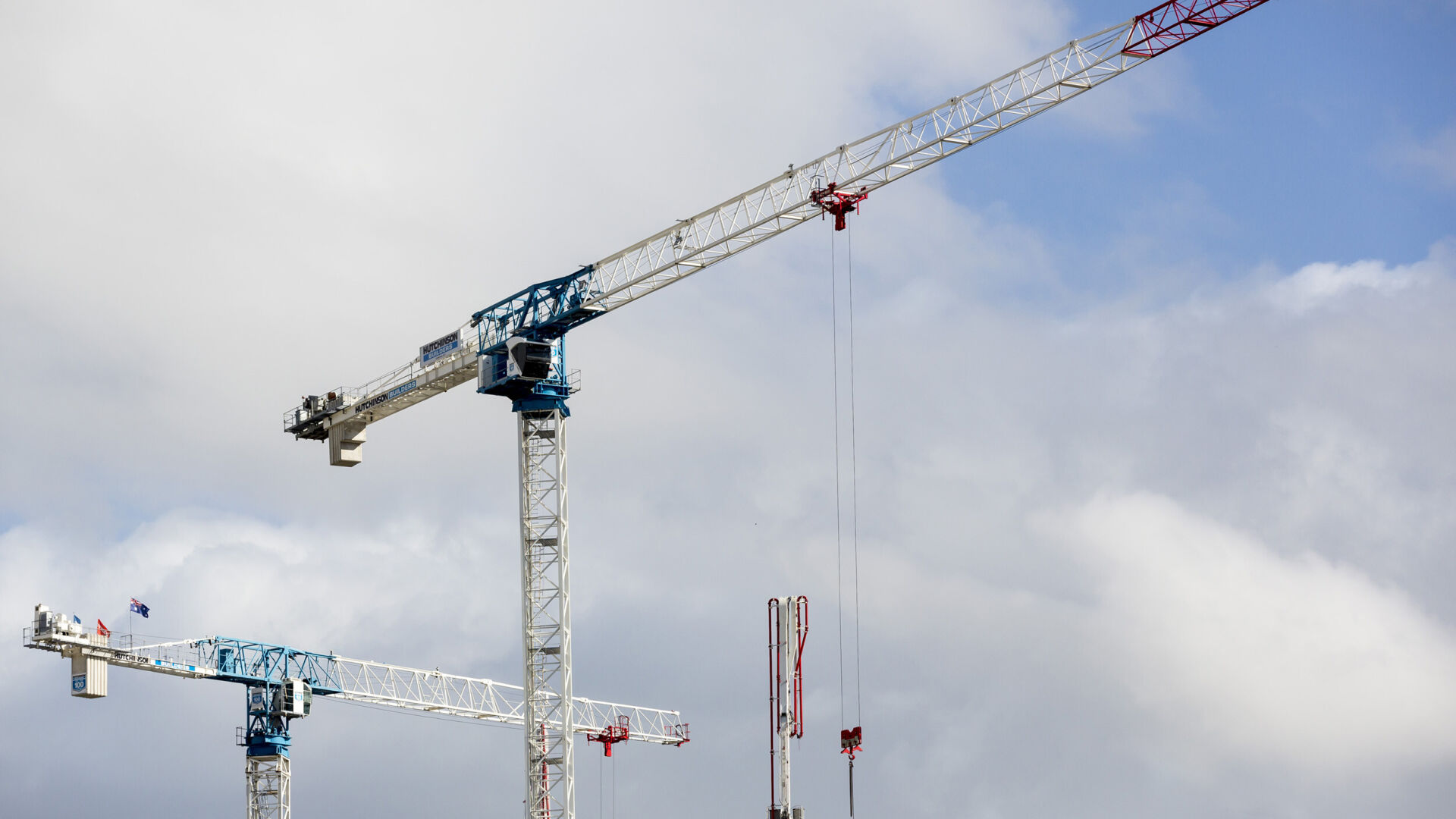 Hutchinson Builders dominating Brisbane's skyline / Hutchies