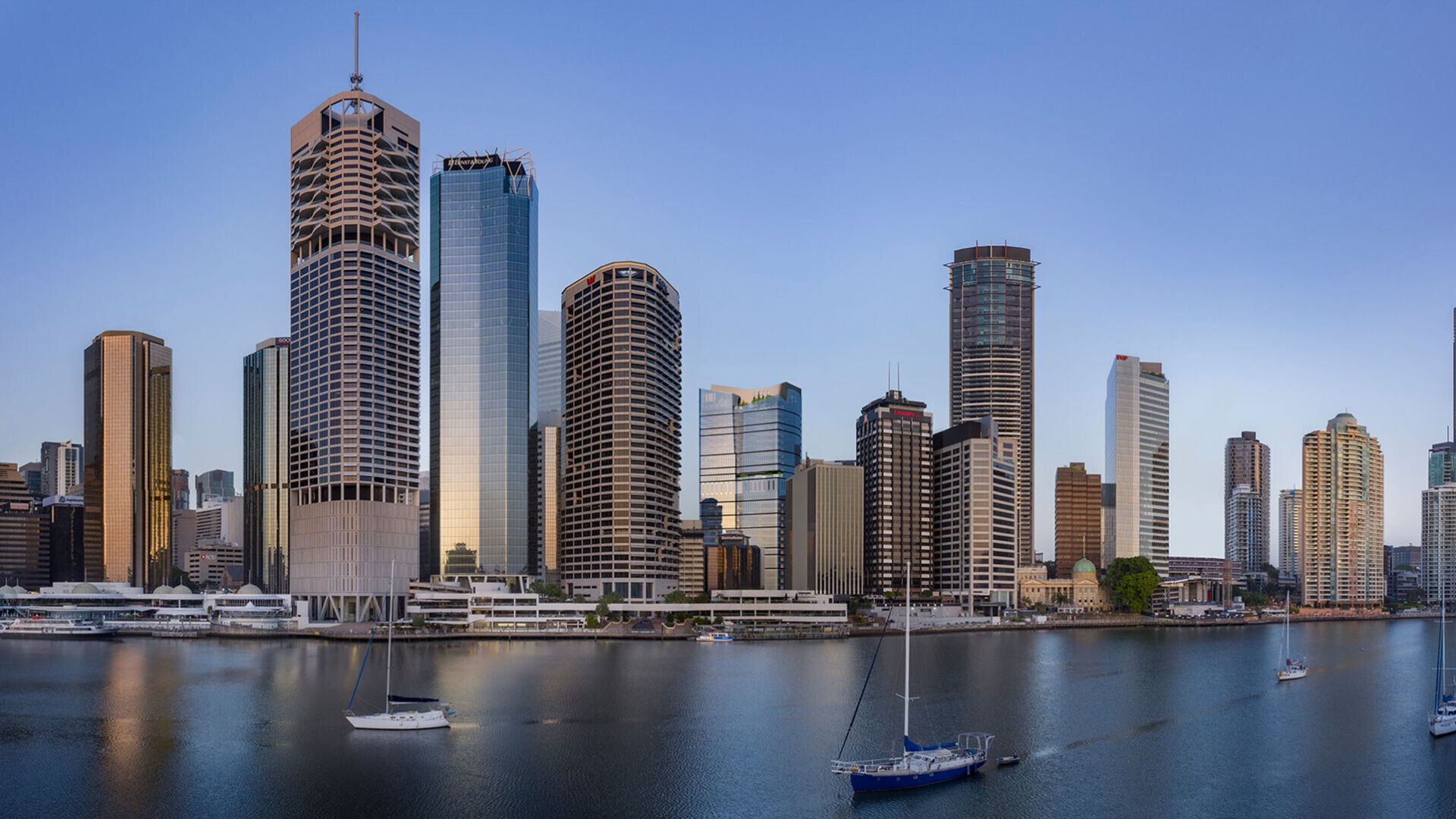 360 Queen Street / Hutchies