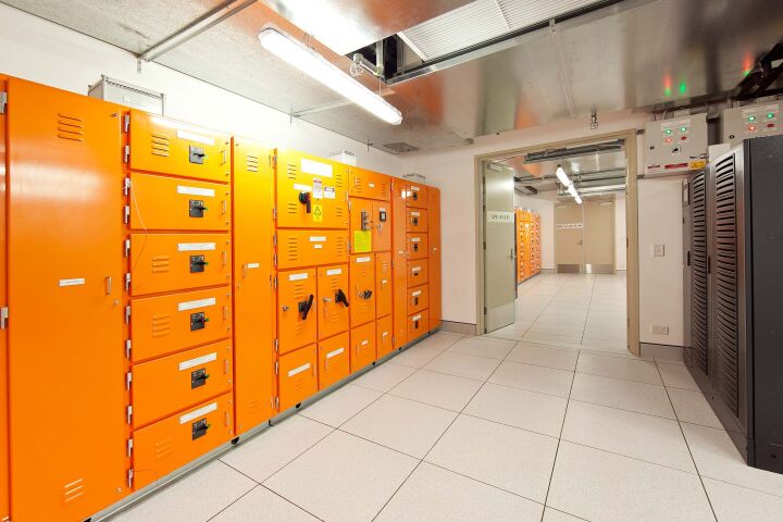 Telstra Global Data Centre / Hutchies