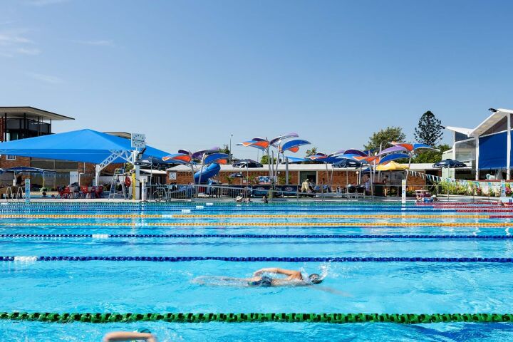 Langlands Park Memorial Pool / Hutchies