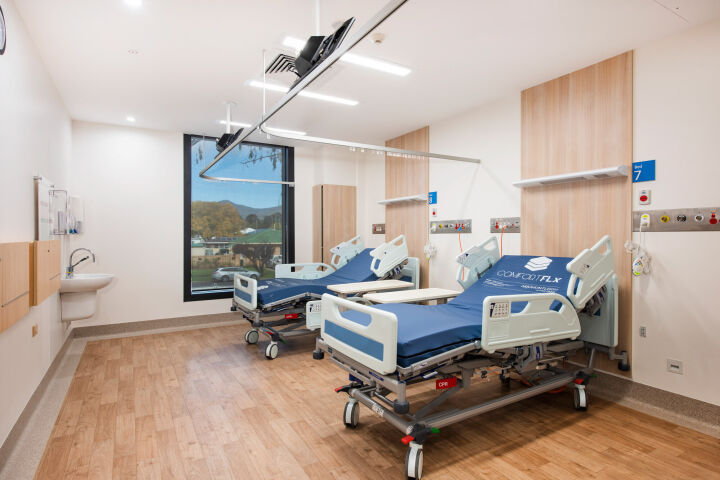 Mudgee Hospital / Hutchies