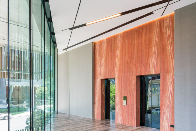 Walan Apartments / Hutchies