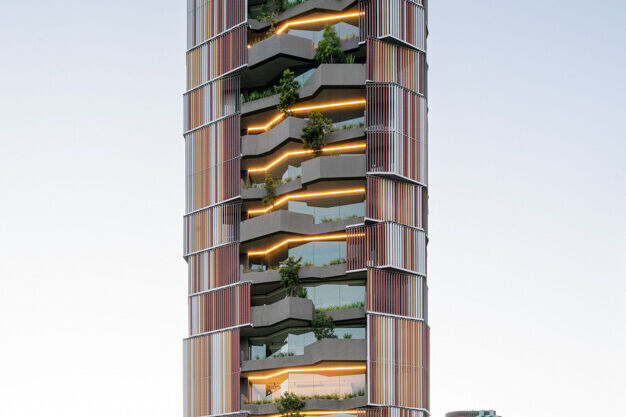 Walan Apartments / Hutchies