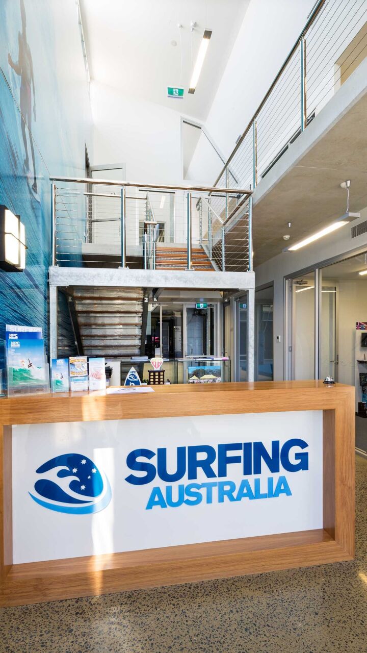 Surfing Australia High Performance Centre / Hutchies