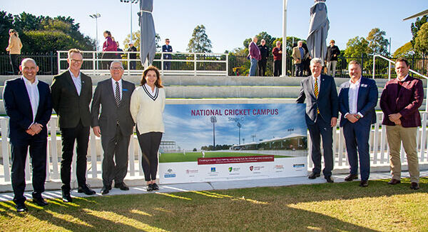 Allan Border Field Back In Business / Hutchies