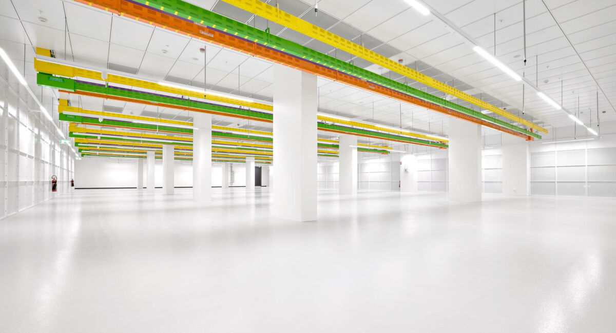 Keppel Data Centre / Hutchies