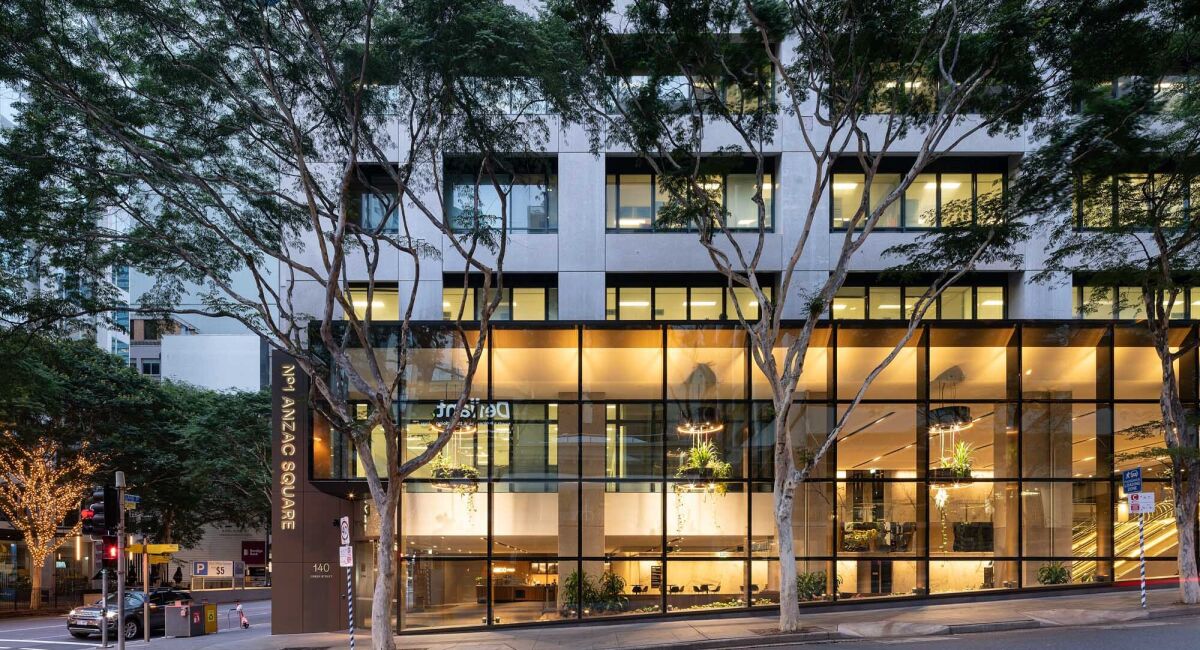 N°1 Anzac Square / Hutchies