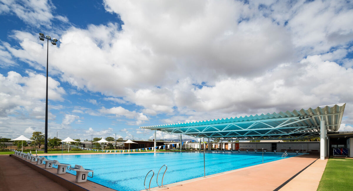 Blackwater Aquatic Centre / Hutchies