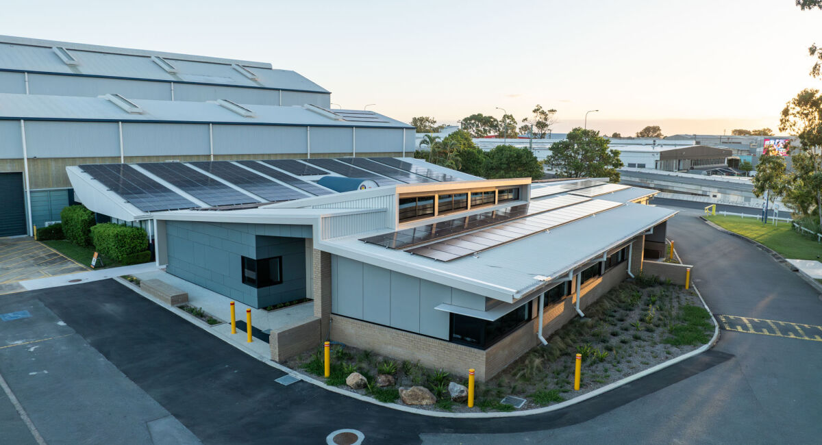 Bob Marshman Building / Hutchies