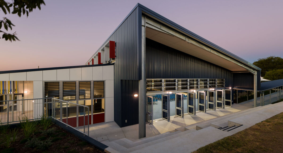 Redcliffe State High School / Hutchies