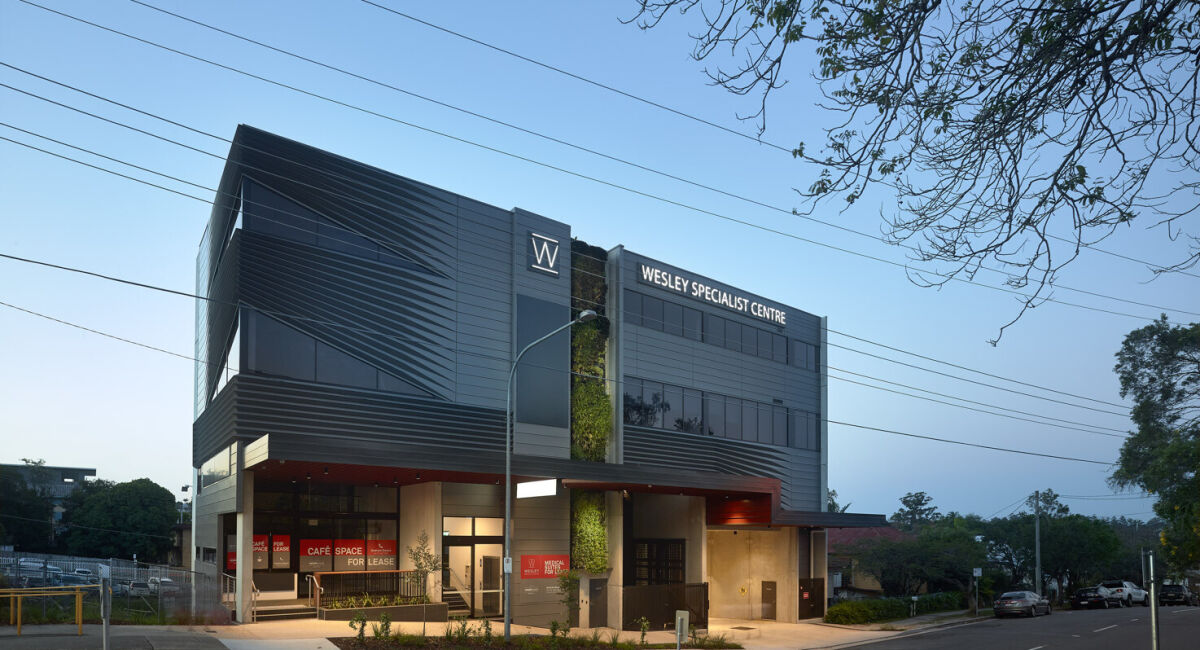 Wesley Specialist Centre / Hutchies