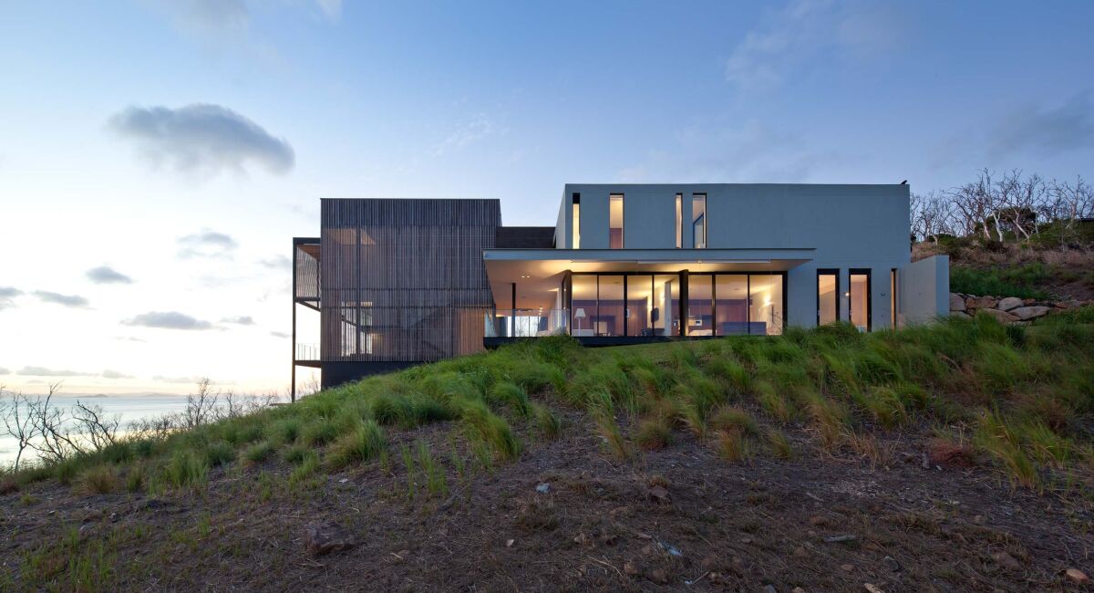 Hayman Island Private Residence / Hutchies