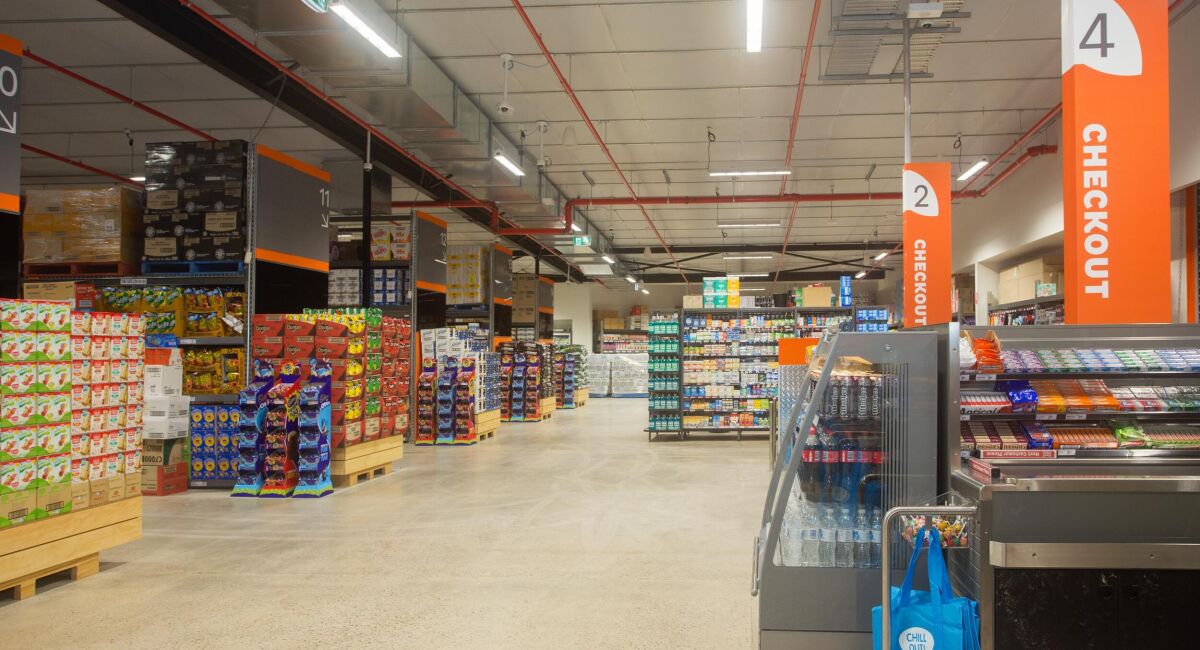 Fresh & Save Food Warehouse / Hutchies