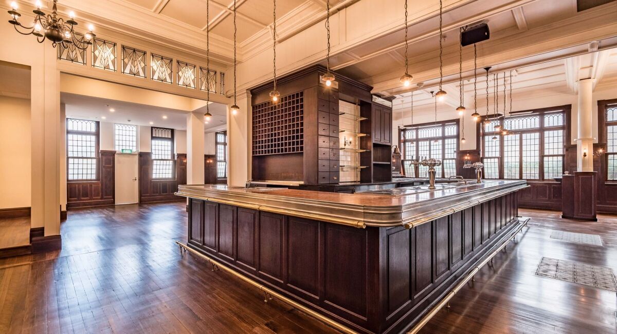 Ormond Hall / Hutchies